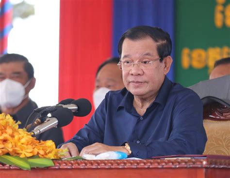 សម្តេចតេជោ ហ៊ុន សែន បន្តជួបសំណេះសំណាល