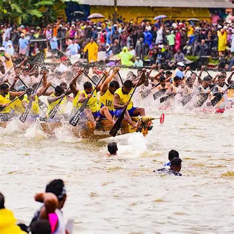 Boat Races Of Kerala Backwater Festivals Kerala Tourism