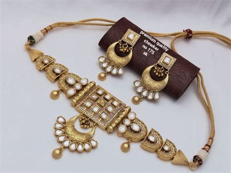 mat creation에 있는 Devang Ajmera님의 핀