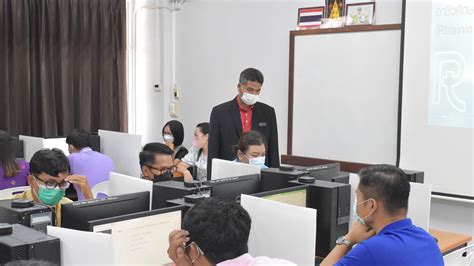 ติดตามการจัดสอบหลักสูตรพัฒนาครูอาชีวศึกษารูปแบบออนไลน์ R Training ประจำปีงบประมาณ 2565