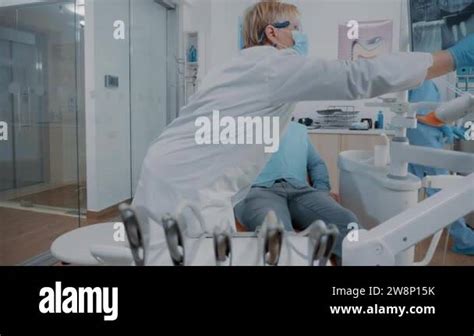 Denture Scan Stock Videos And Footage Hd And 4k Video Clips Alamy