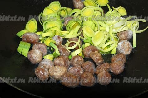 Макароны с фрикадельками 12 фото в рецепте