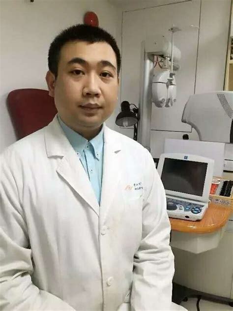 宝岛眼镜特邀广州中山医科大学眼科中心视光专家来棉湖啦赶紧约起来