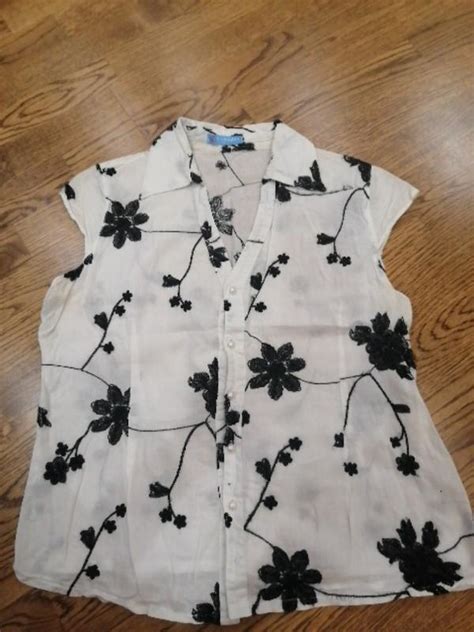 Блузка — ціна 80 грн у каталозі Блузи Купити жіночі речі за доступною ціною на Шафі Україна