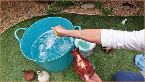 How To Make Raku Pottery A Step By Step Beginner Guide Pottery Crafters