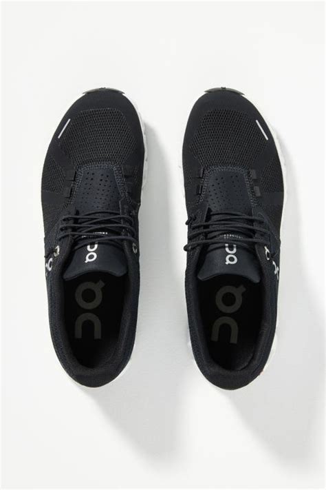 온클라우드 5 스니커즈 앤트로폴로지 한국 공식 스토어 유니크한 여성 패션 및 라이프스타일 편집샵 200개이상의 프리미엄 브랜드 여성 의류 액세서리 홈 인테리어