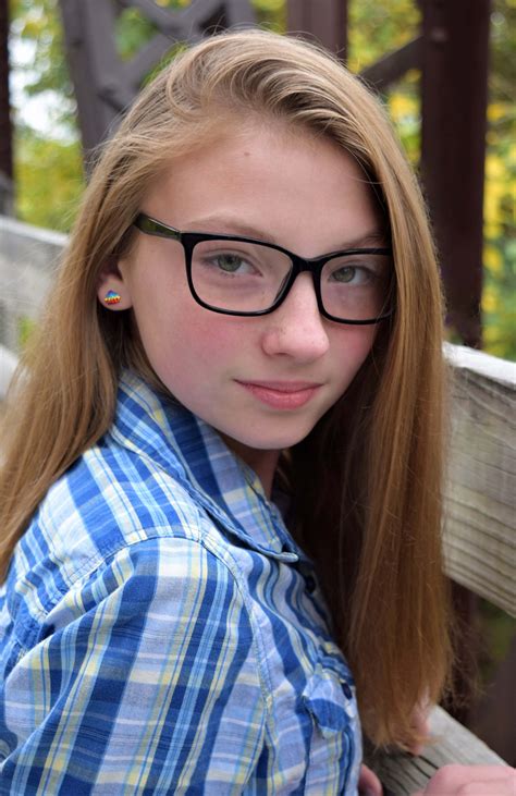 Download Teenager Pictures