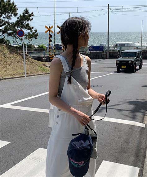 Made 파벨 라운드 골지 크롭 나시 4 Color