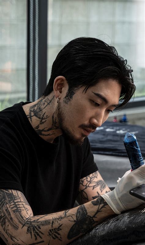 Korean Tattoo Artist