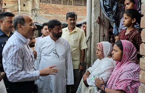 Tmc Cong And Cpm Netas Hit Ground Zero Meet Residents