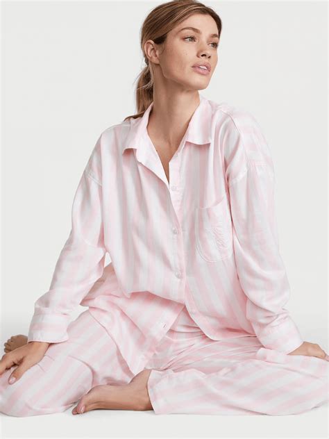 I Reach For These Ultra Soft Pajamas For The Coziest Beauty Sleep
