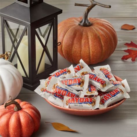Payday Peanut Caramel Snack Size Halloween Candy Jumbo Bag 203 Oz