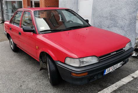 Toyota Corolla 1990 Modified
