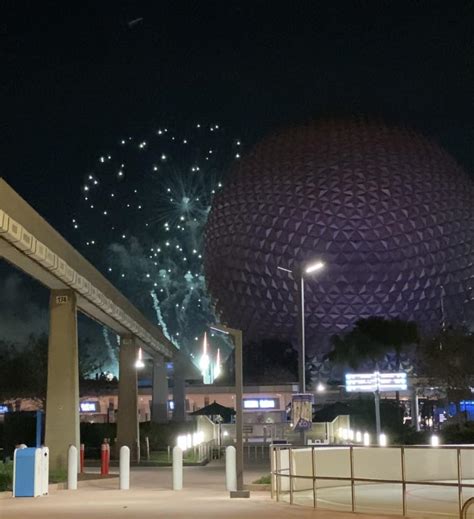 Luminous Testing At Epcot At 12 30 Am R Disneyworld