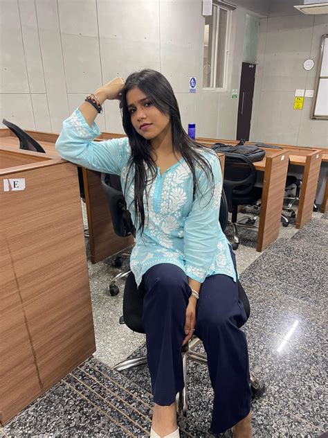 Deeksha Pandey On Linkedin Ive Been To Many Campuses But The Vibe Here Is On Another Level