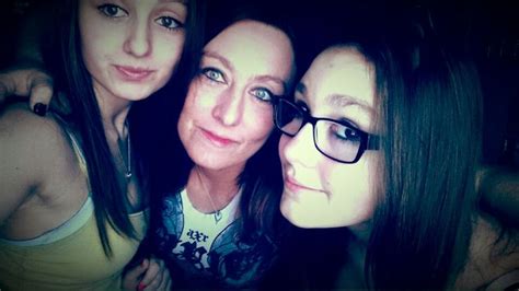 Mommy Daughter Selfie Mommy Daughter Daughter Mommies