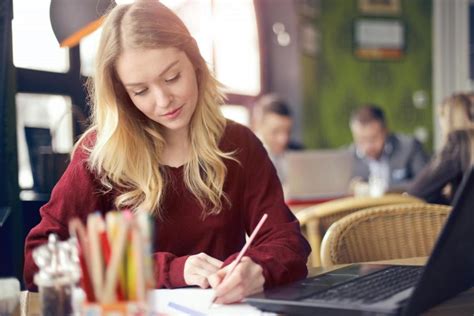 Reproductive Health Issues Could Lessen With Better Sex Ed URGE