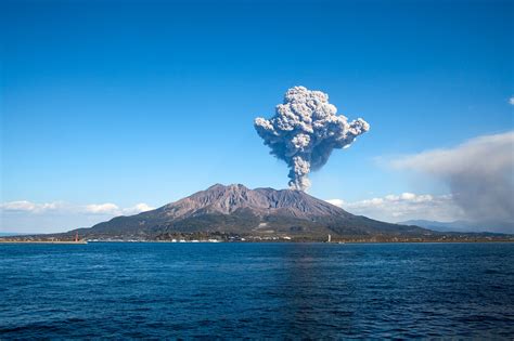 Sakurajima Volcano Erupts In Southwest Japan Ash Reaches 4400m The Morning News