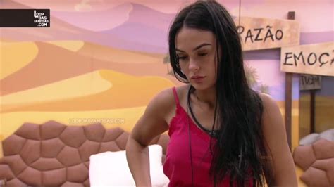 Larissa Bbb23 Video Showing Her Breasts Live On The Reality Show