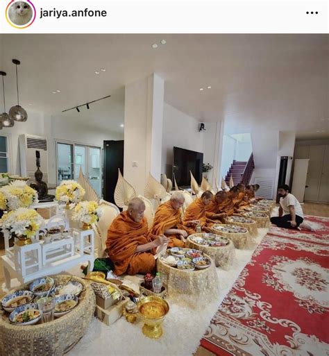 ชื่นมื่น “นก จริยา จอนนี่ แอนโฟเน่” ทำบุญบ้านในวัน ครบรอบแต่งงาน 31 ปี
