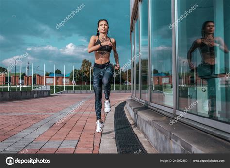 Athletic Women With Tattoos Tattoos
