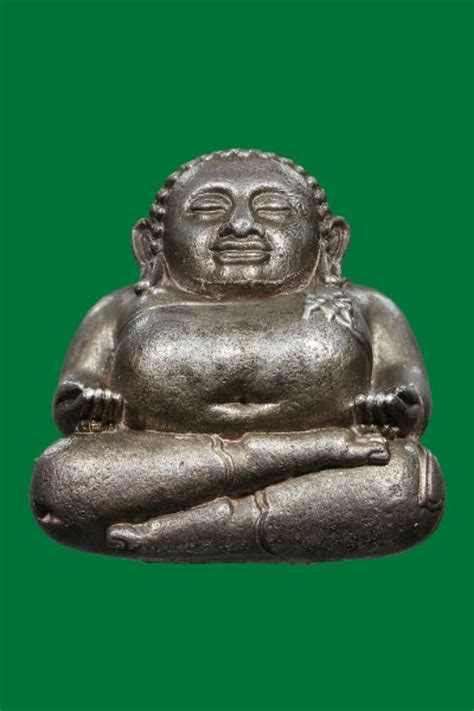 พระสังกัจจายน์พ่อท่านคลิ้ง วัดถลุงทอง พ ศ ๒๕๒๓ เนื้อเงิน