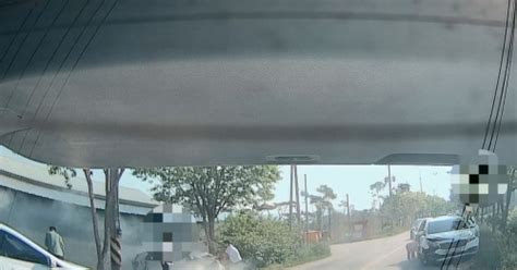 출근길 소방관 교통사고 현장서 신속한 대처로 2차 사고 막았다