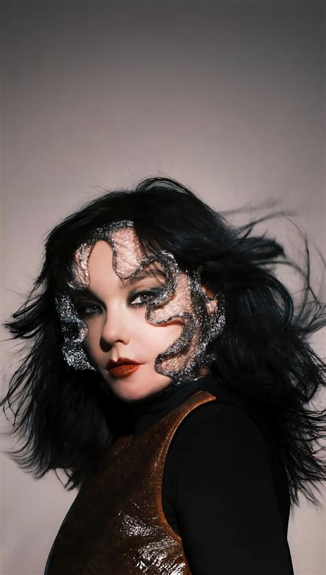 Bjork Wallpaper Gq Bjork Singer