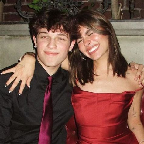 Homecoming Couple Homecoming Pictures Ball Aesthetic Couple