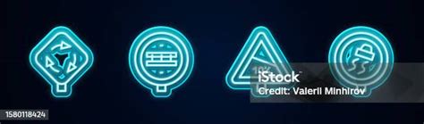 라인 원형 교차로 교통 표지판 철도 건널목 가파른 오르막 및 하강 및 미끄러운 선을 설정하십시오 빛나는 네온 아이콘입니다 벡터 가파른에 대한 스톡 벡터 아트 및 기타 이미지