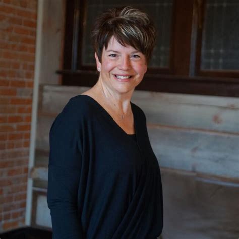 Neeli Noyd Real Estate Agent In Lincoln Ne