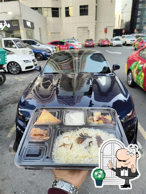 Smash Corner Jlt Dubai Restaurant Menu Prices And Reviews