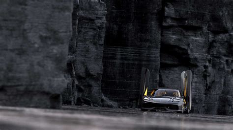Koenigsegg Gemeras Amazing Cabin Was Done By Bugatti Designer Etienne