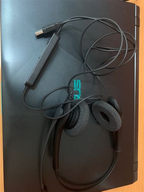 Jabra Biz Headset With Microphone Fixed Audio Headphones Headsets On Carousell