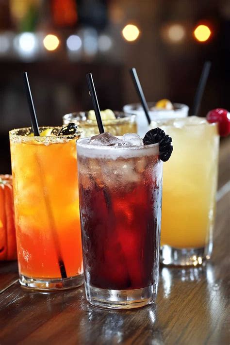 21 Spooky Halloween Drinks You Need To Try Becentsational