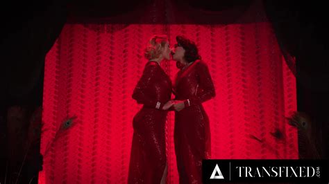 Transfixed Kenzie Anne Twerks Her Bubble Butt All Over Ariel Demure S Rock Hard Trans Dick