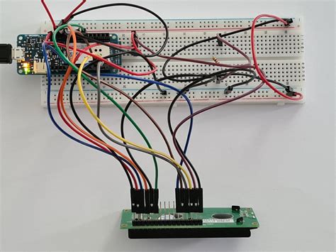 Arduino priča basnu o gavranu i lisici Izradi
