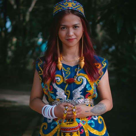 Stephanie Livan Youtube