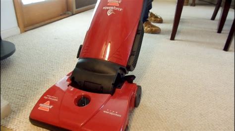 2009 Bissell Powerforce Bagged 71y7 2 Upright Vacuum Cleaner Youtube