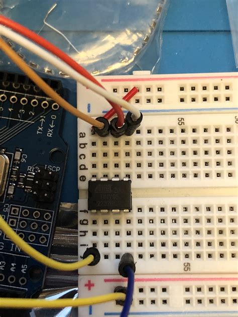 Solved Attiny85 Soic 8 20u Impossible To Program Uploading