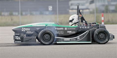 Tiny Ev Hits 62mph 100 Kmh In 1461 Seconds Sets New World Record