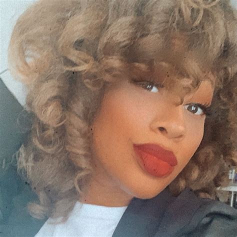 Cydni Mccloud Account Luxury Manager The Realreal Linkedin