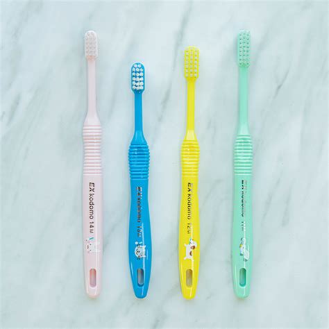 Lion 치과전용 라이온 마무리용 어린이용 유아용 초등학생 코도모칫솔 11121314 M