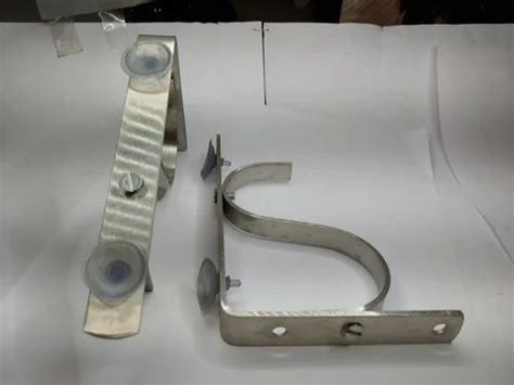 Stainless Steel Ls Shape Bracket At Best Price In Aligarh By R D Sales
