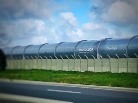 Raphael Rigacci On Linkedin Toulouse Stunning Hyperlooptt Elonmusk