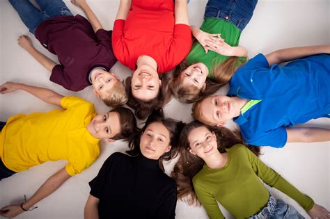 Соробан Вінниця ГЕЙ ЮНІ ВИНАХІДНИКИ СЬОГОДНІ ВАШ ДЕНЬ 😉 Всесвітній день дитячих винаходів 🔎🔬