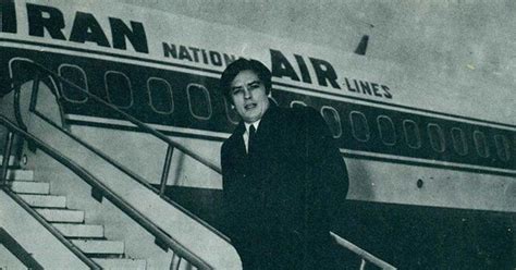 هنرپیشه مشهور فرانسوی آلن دلون دهه فرودگاه مهر آباد تهران طهران