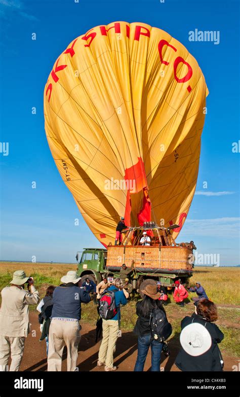 Kenya Masai MaraAfrica Ballon Landing After Hot Air Ballooning Over The Masai Mara National Park