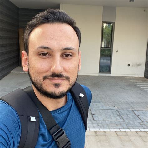 Newbeginnings Careergrowth Dubai Challengesmakeus Hasan Alkhateeb 15 Comments