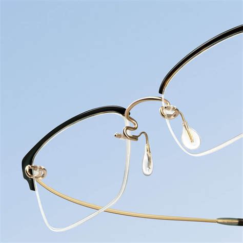 Italee Optics Fine Eyes